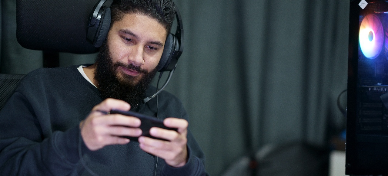 Comfortable smartphone controller for 69.90 euros - GAMINGDEPUTY